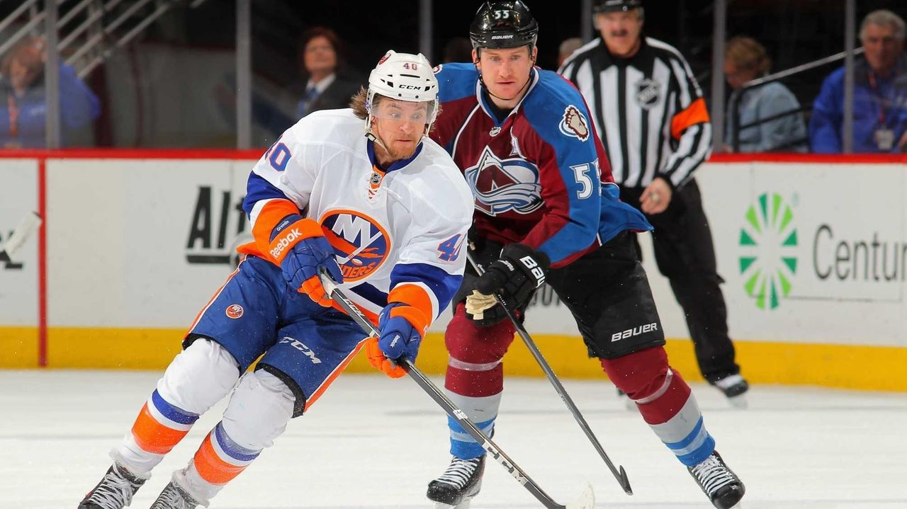 Michael Grabner gets Islanders' winning goal in OT - Newsday