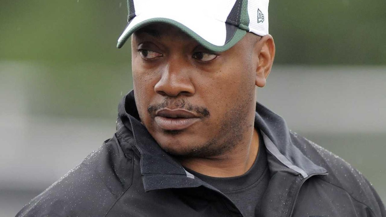 Tim McDonald knows his Jets secondary is being talked about - Newsday