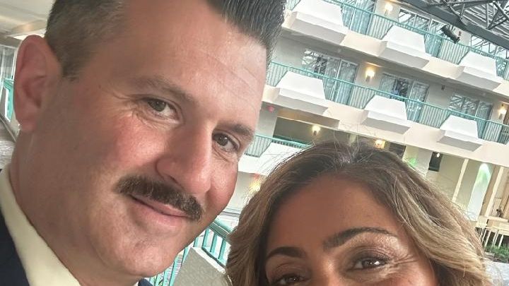 Anniversary: Alaina and Nick Vezzi of Lindenhurst, 25 years - Newsday