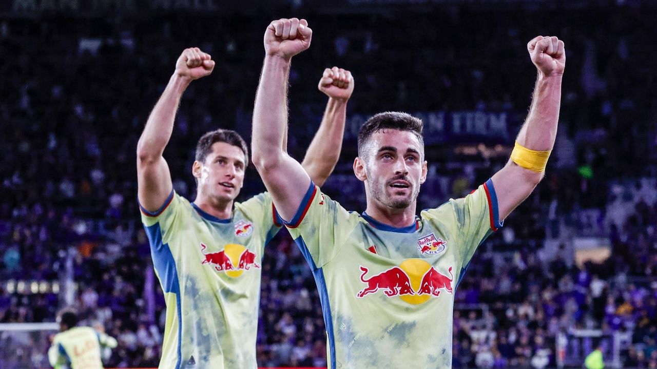 LI brothers Dylan, Sean Nealis seek MLS championship with Red Bulls ...