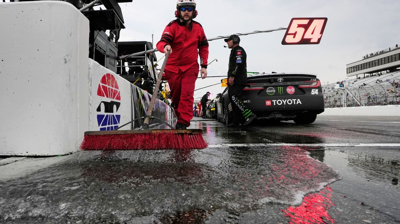 NASCAR masters the art of racing after the rain on wet-weather tires at ...