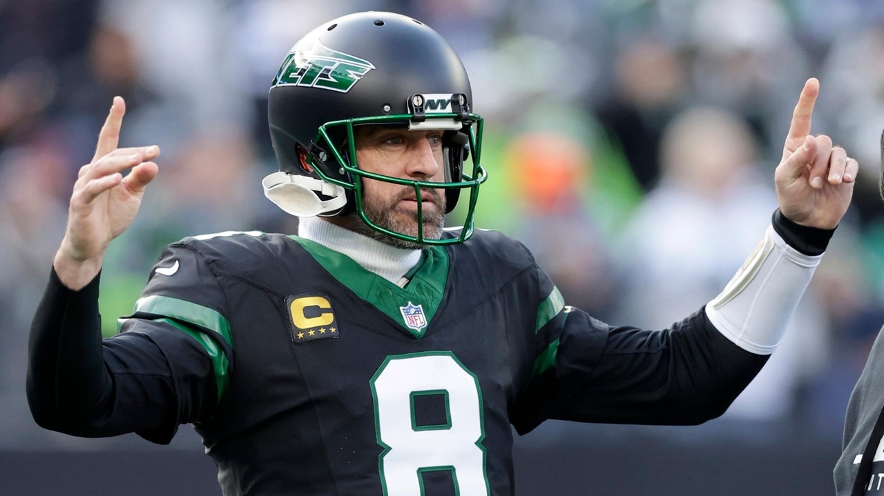 Aaron Rodgers appears critical of Jets ownership in public comments ...