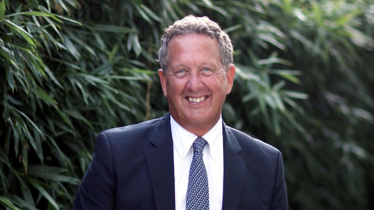 Comtech ousts CEO Ken A. Peterman but doesn't give a reason - Newsday