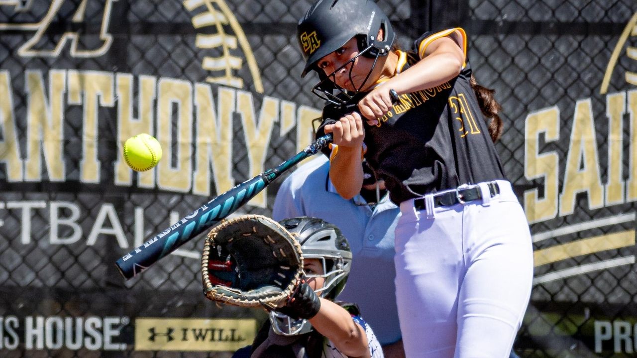 Gordon leads St. Anthony's softball to shutout win - Newsday