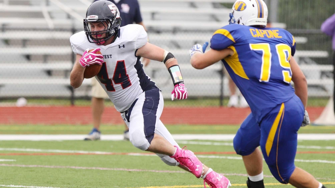 Logan Greco rushes for 3 TDs, 161 yards as Smithtown West beats West ...