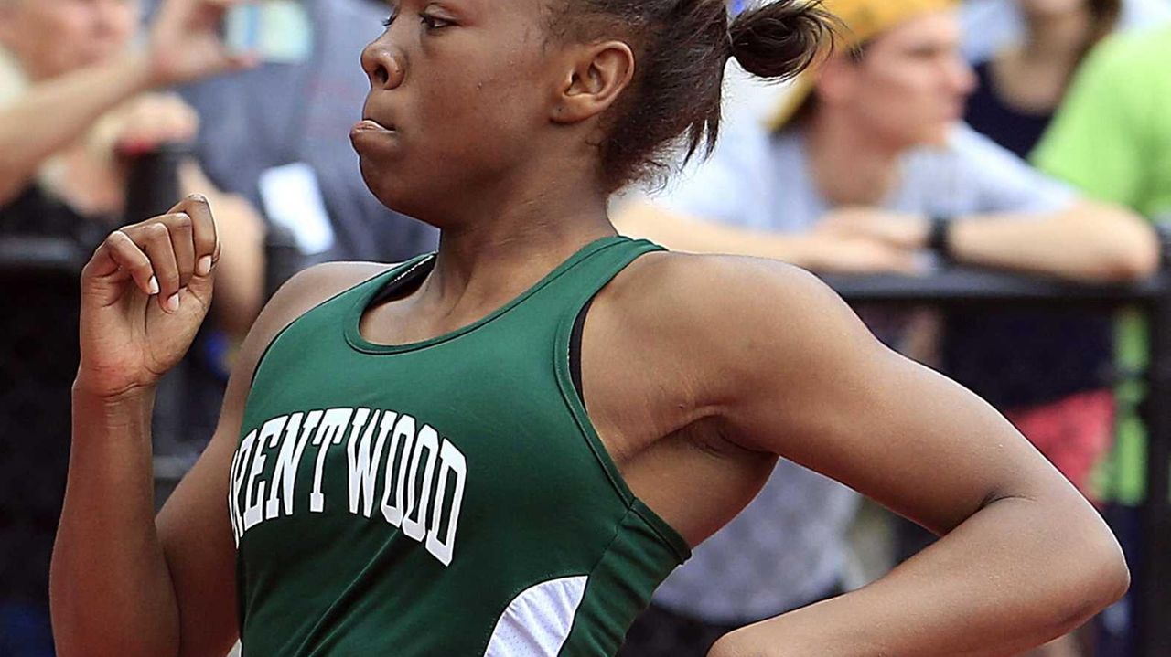 Brentwood sprinter Alexia Douglas has confidence going to states - Newsday
