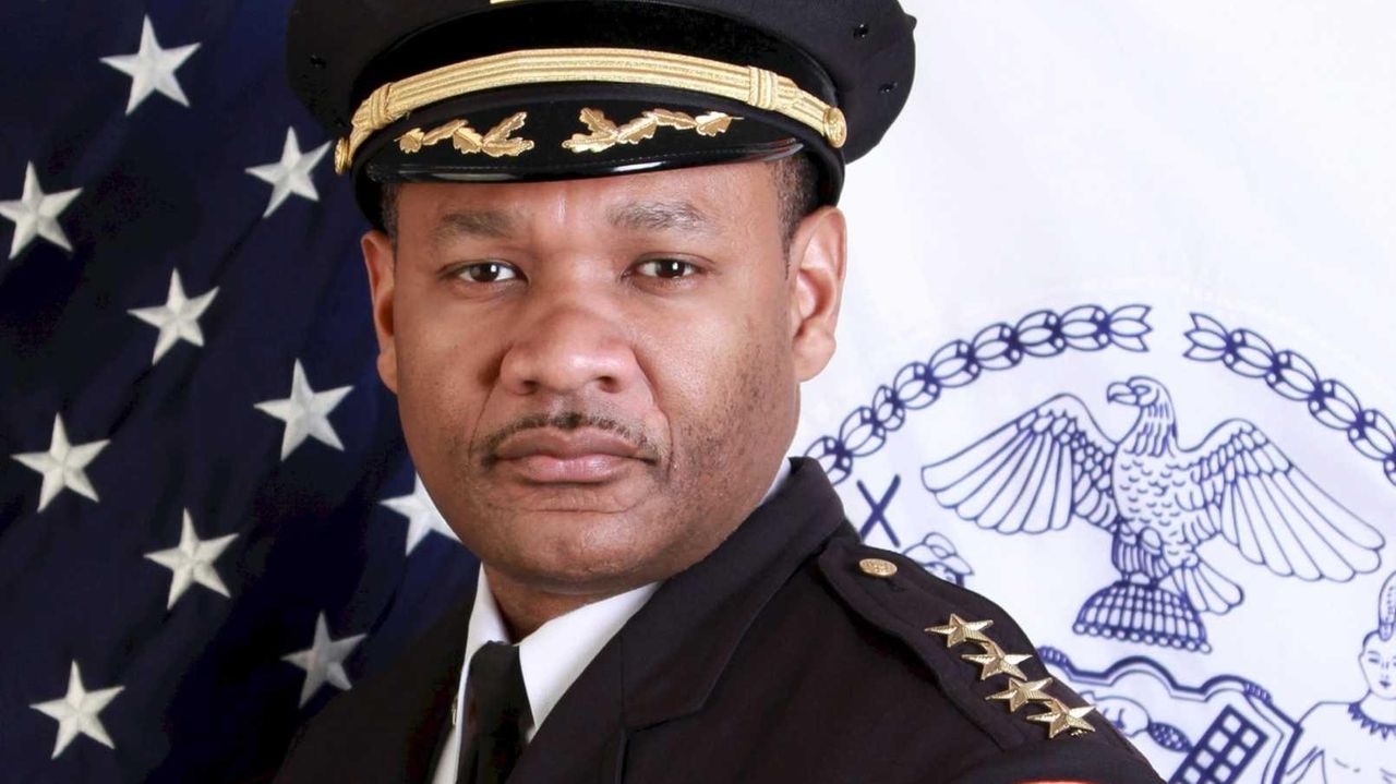 Three top officials leaving NYC Correction Department - Newsday