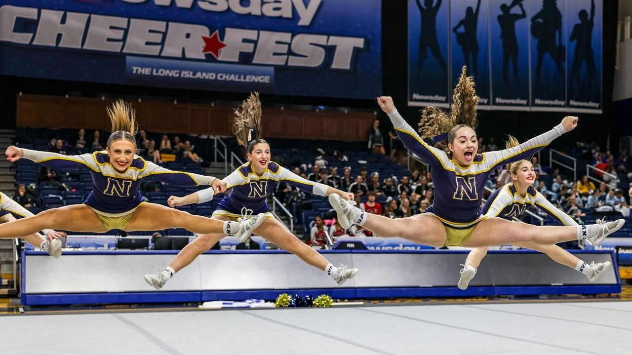 Newsday Cheer Fest 2025: Northport - Newsday