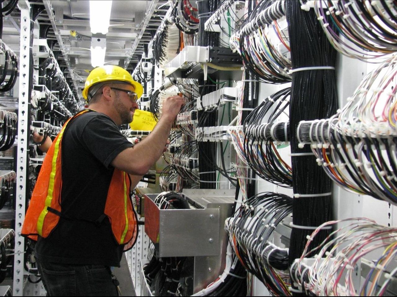 LIRR completes key signal at Harold Interlocking - Newsday