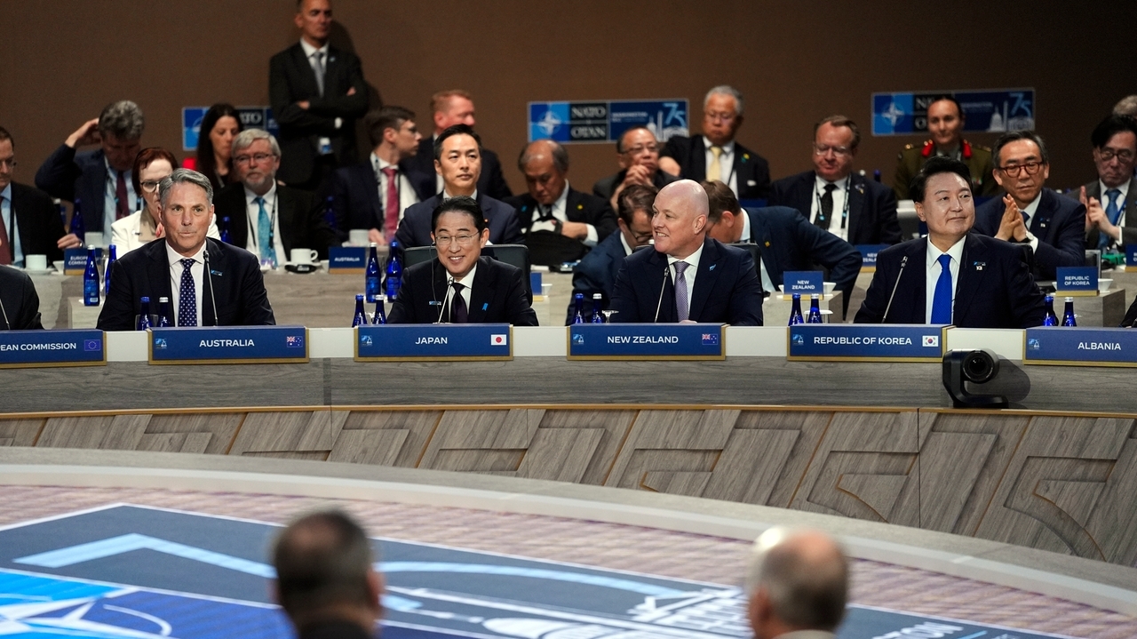 Faced with threats from Russia and its Asian supporters, NATO and Indo ...