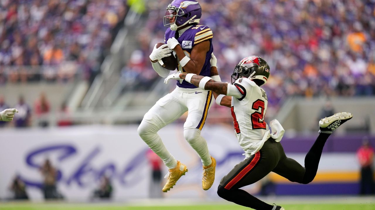 Vikings' Jefferson says he's unconcerned by tabled contract extension ...