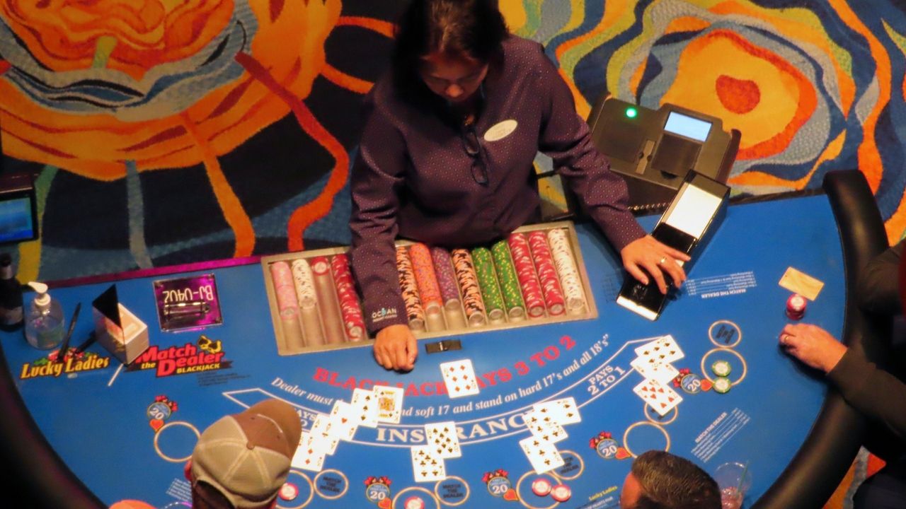 New Jersey acts to help problem gamblers, sets ad standards - Newsday