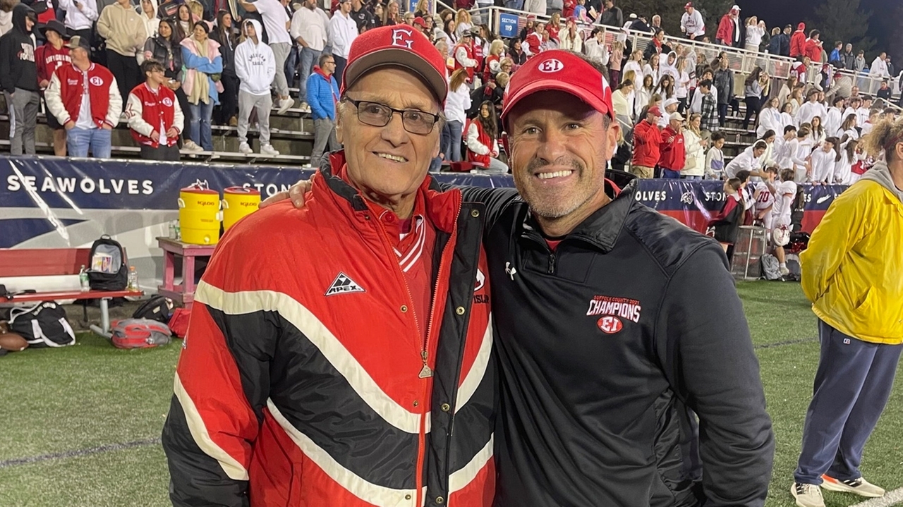 East Islip football led by Ciampi family for six decades - Newsday