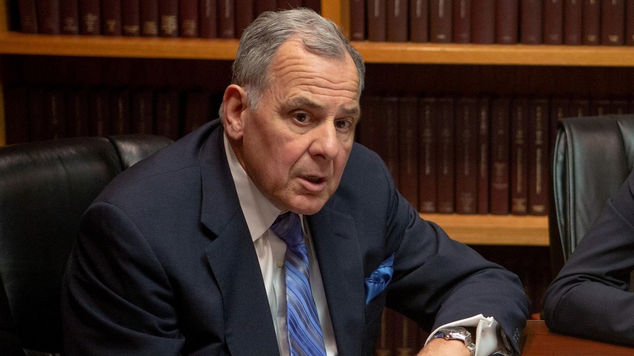 Appellate court suspends Thomas Liotti's law license for 6 months - Newsday