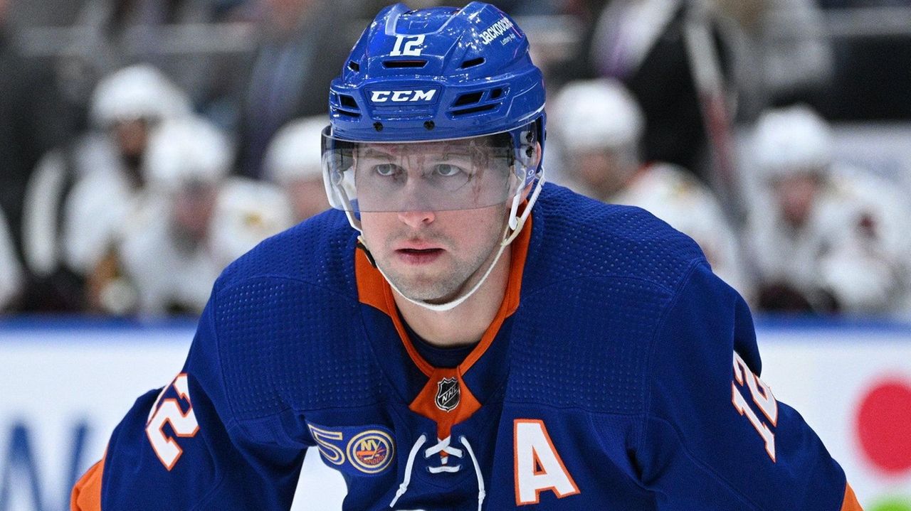 Josh Bailey dropped to fourth line as Islanders try to stop losing skid ...