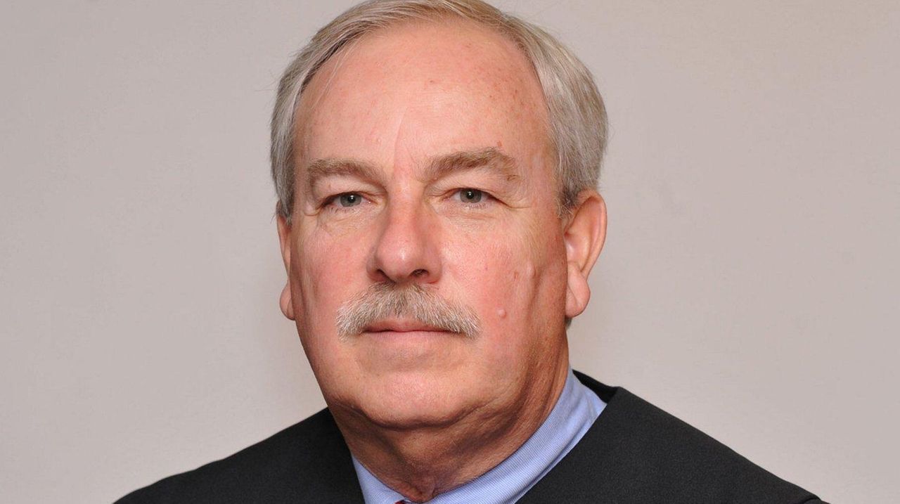 Nassau’s supervising judge stepping down, court officials say - Newsday