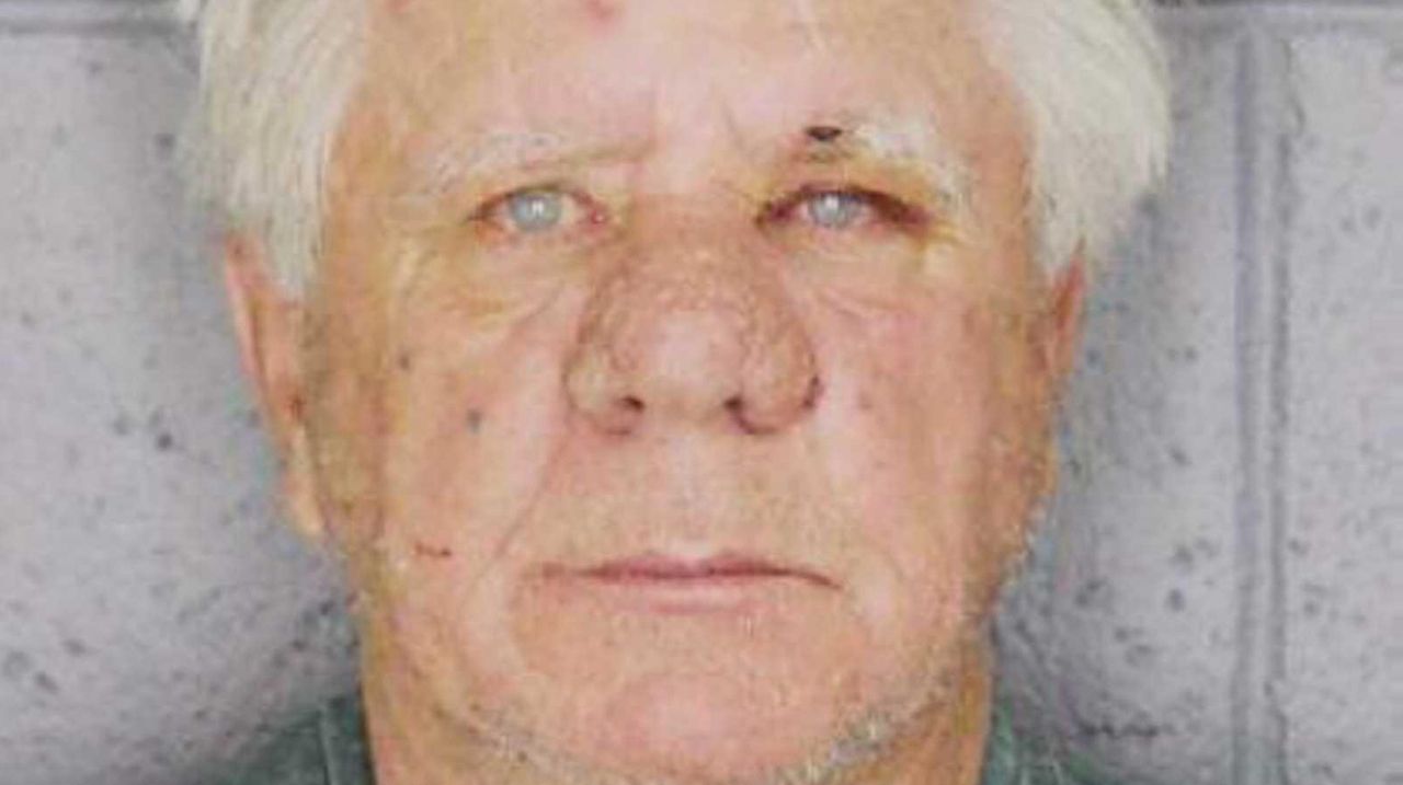 DA: Ex-cop killed wife, spent days with body - Newsday