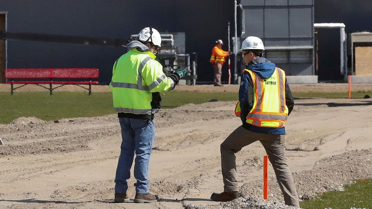 Workers' comp assessment rates lowered for 2024, state announces - Newsday