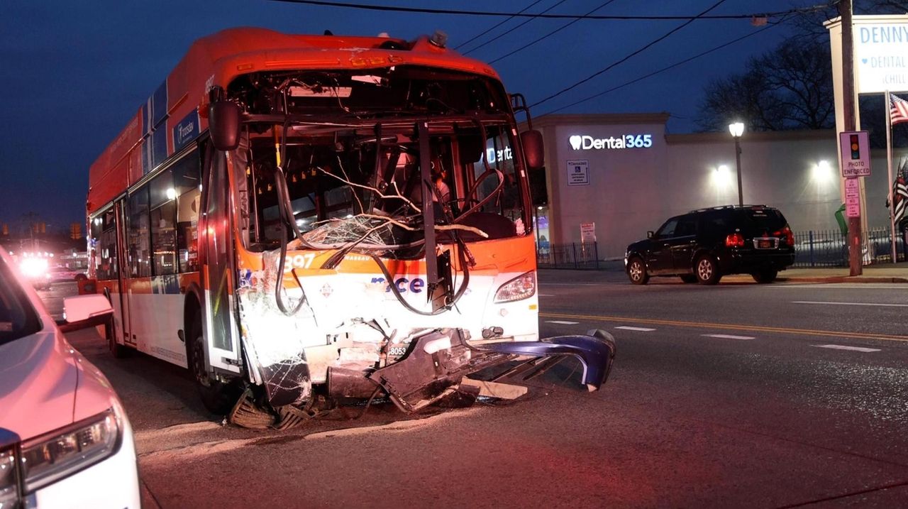 Raw video: Scene of NICE bus crash in Bellmore - Newsday
