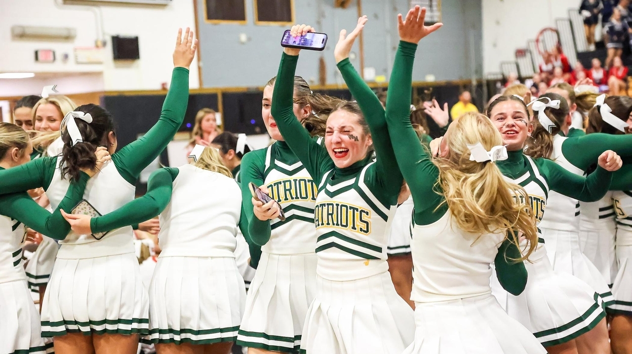 Suffolk Game Day cheer championships - Newsday