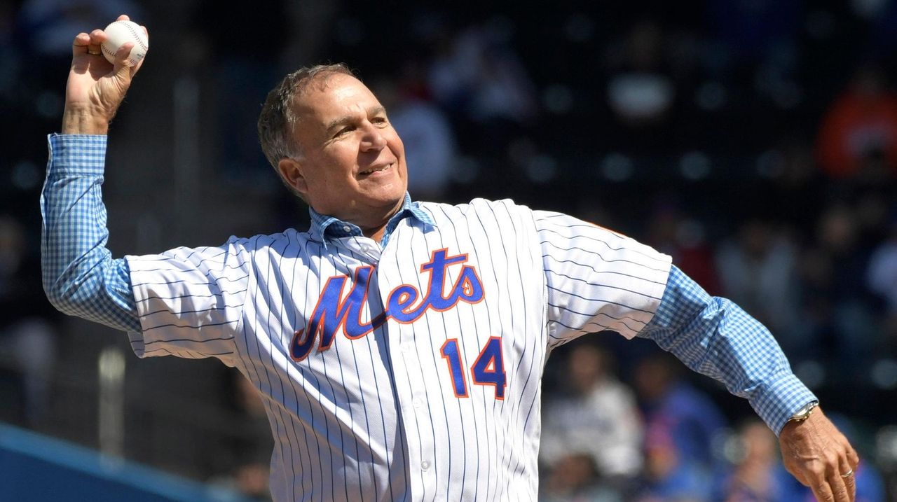 Gil Hodges Jr. throws out first pitch, then makes Hall pitch - Newsday