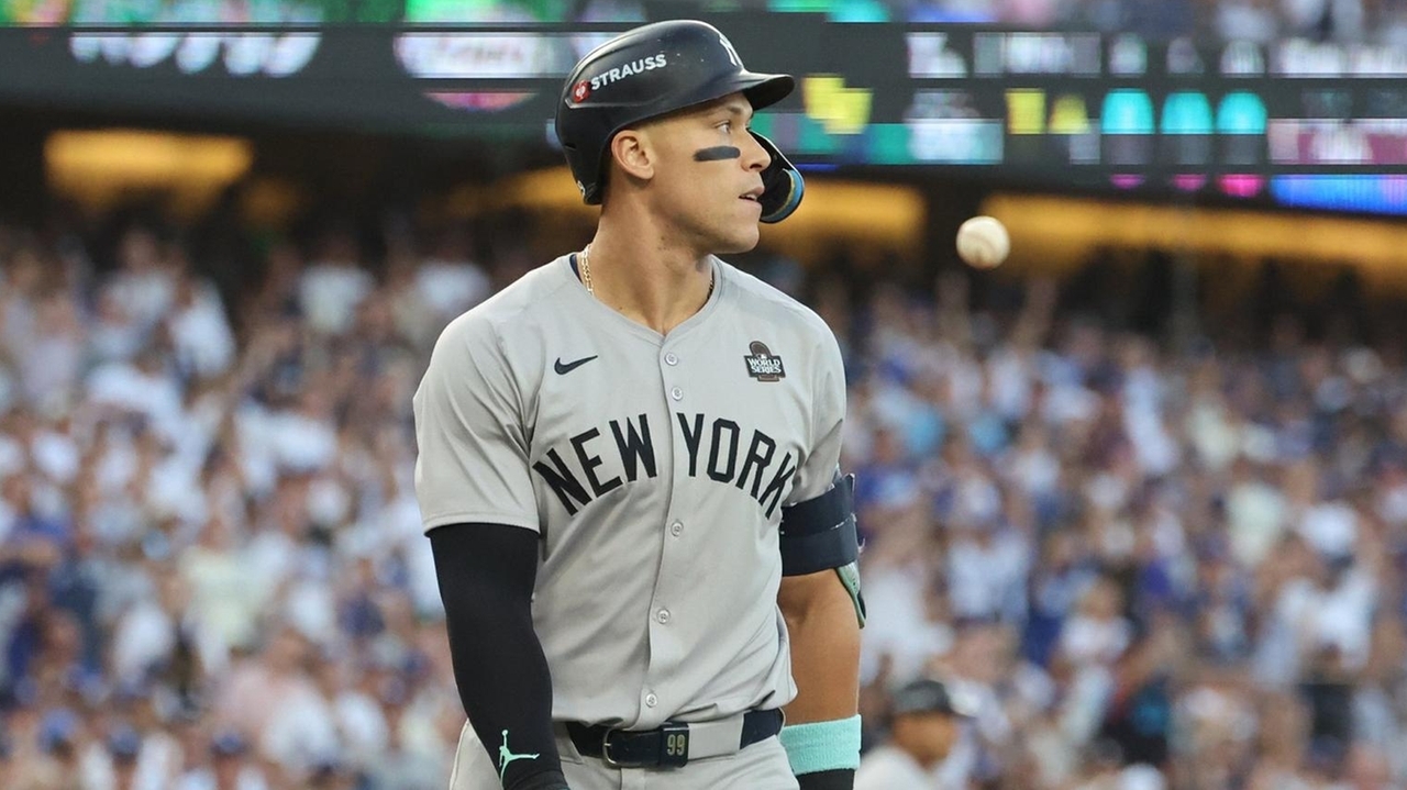World Series: Yankees' Aaron Judge still looking to write his signature ...