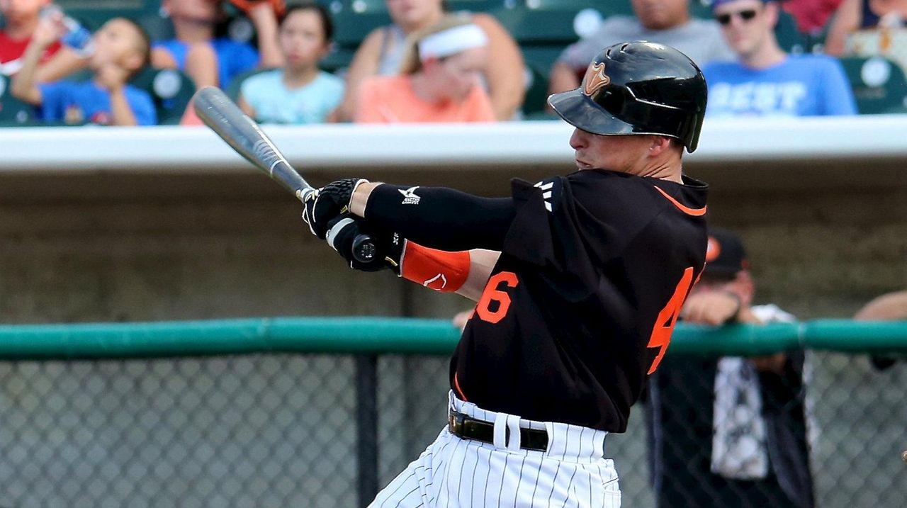 Freeman does double duty for Ducks - Newsday