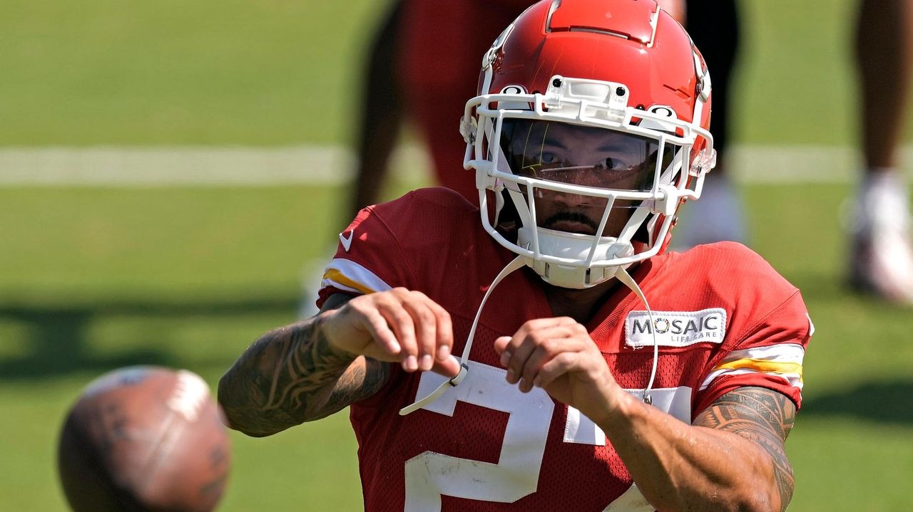 How Asian American and Pacific Islander athletes in the NFL express ...