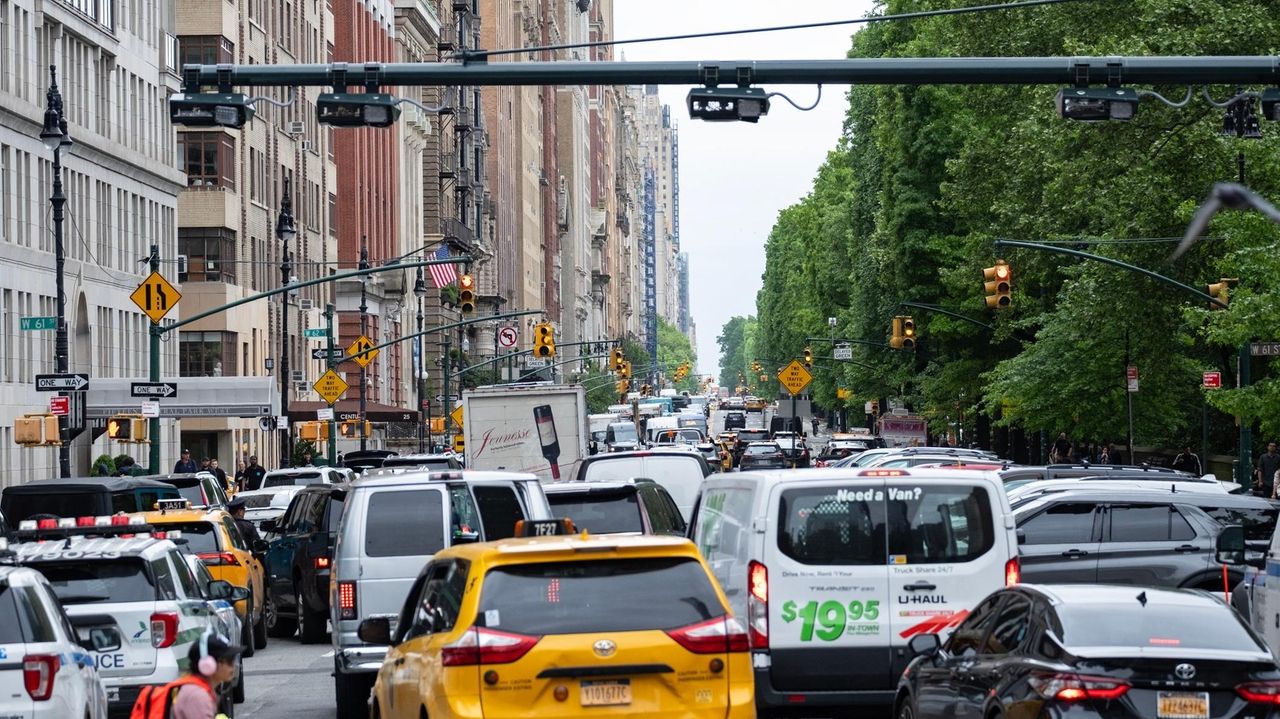 Hochul: MTA's congestion pricing plan set to begin Sunday following ...
