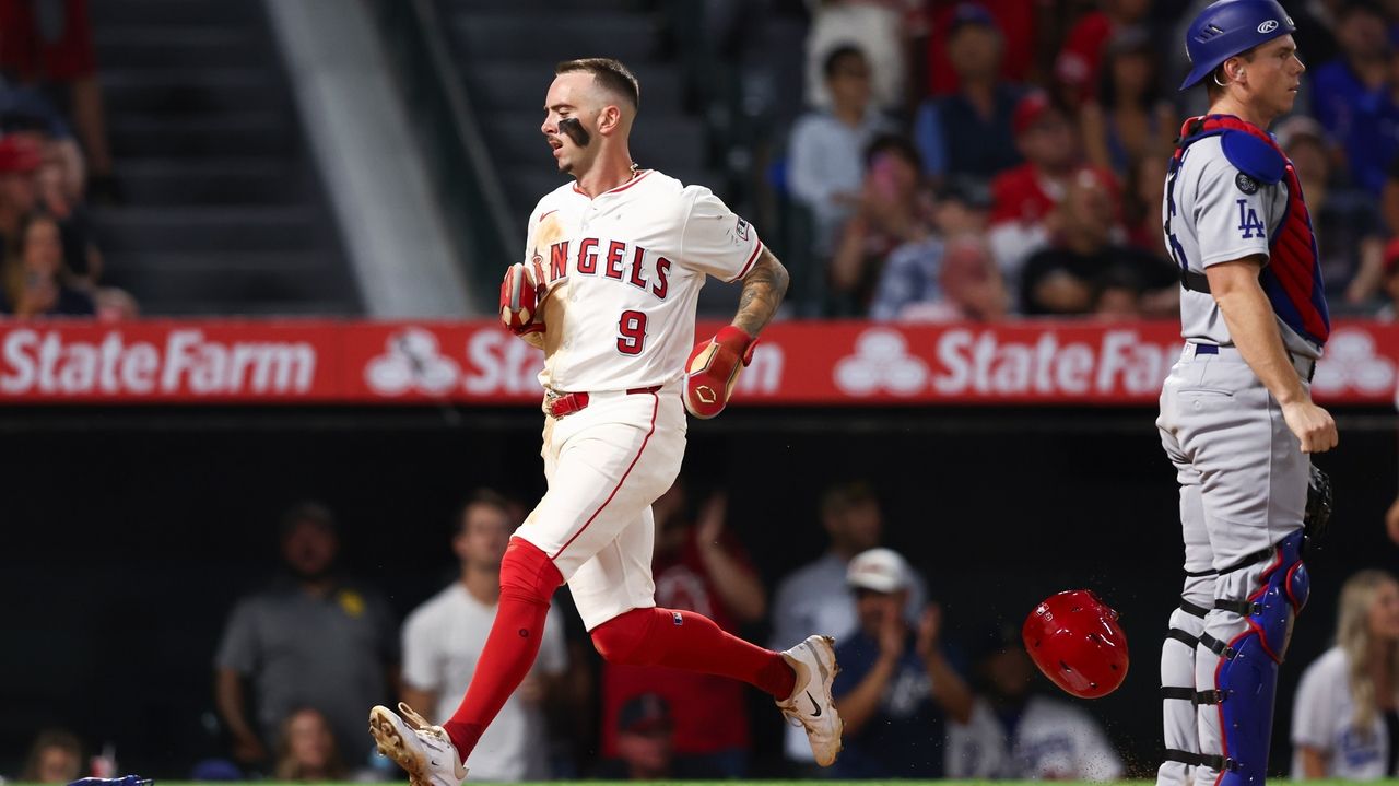 Zach Neto hits 2 homers, Angels overcome Shohei Ohtani's 42nd HR for a 7-4 win over the Dodgers ...