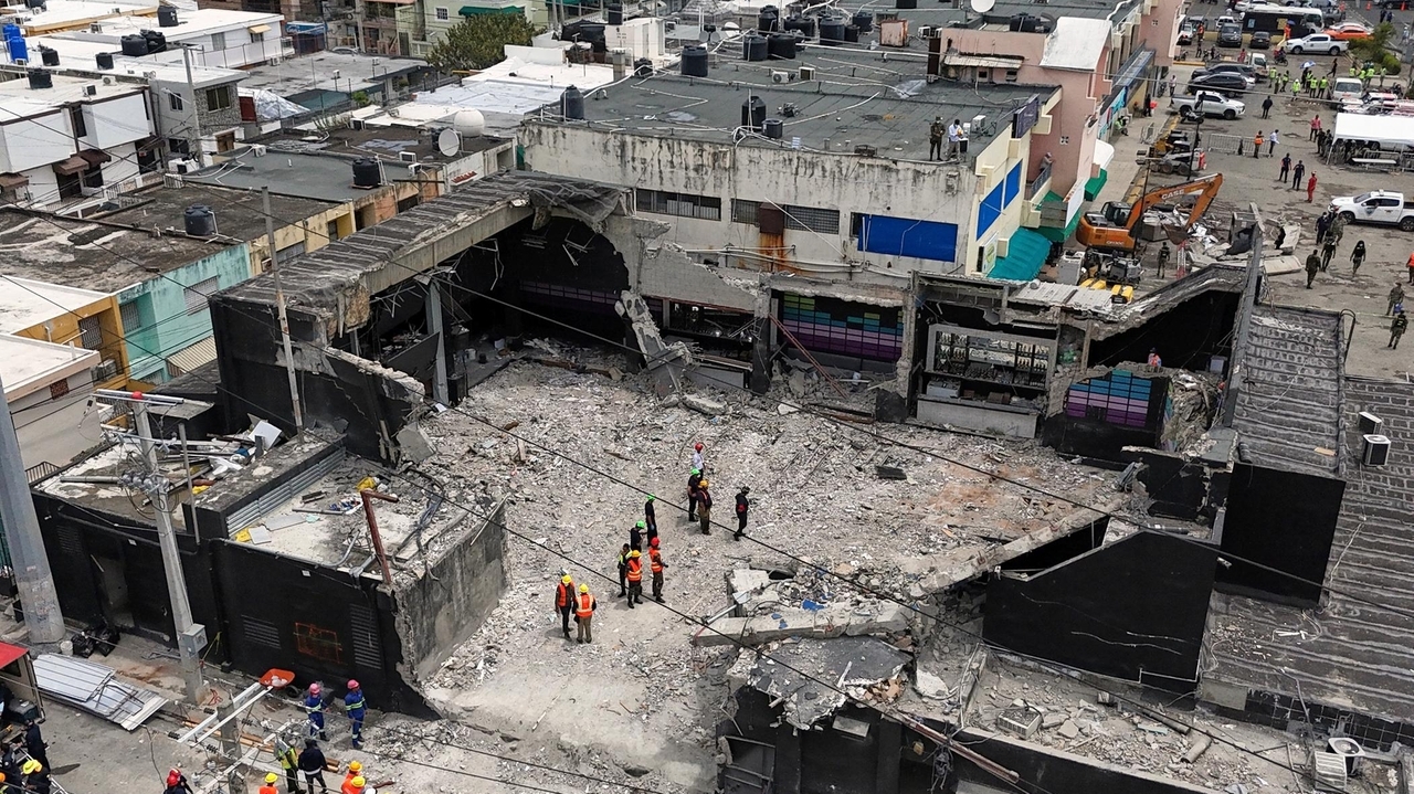 What to know about the roof collapse at an iconic club in the Dominican ...