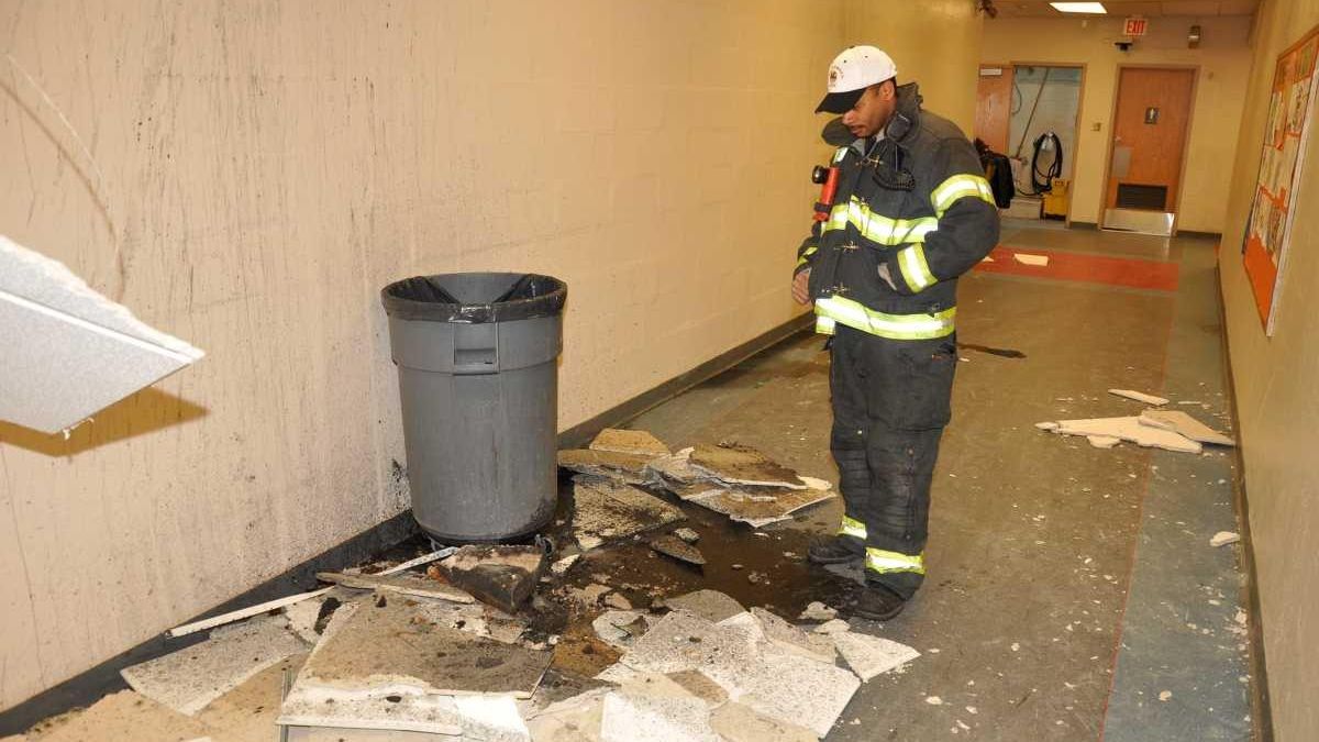Fire damages Boyd Intermediate School's roof - Newsday