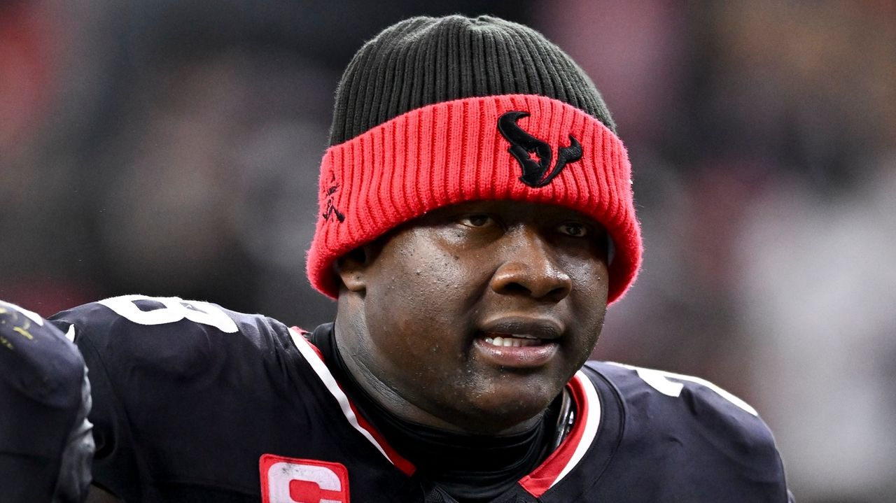 Tunsil can't wait to play with Daniels in Washington. He hopes the QB ...