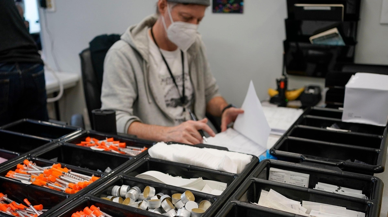 Mayor Eric Adams wants more facilities where illegal drugs can be ...