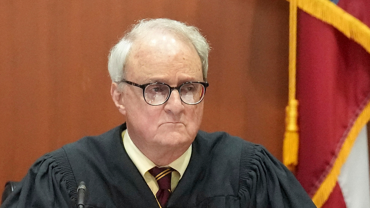 Texas judge orders new election after GOP lawsuit challenged 2022 ...