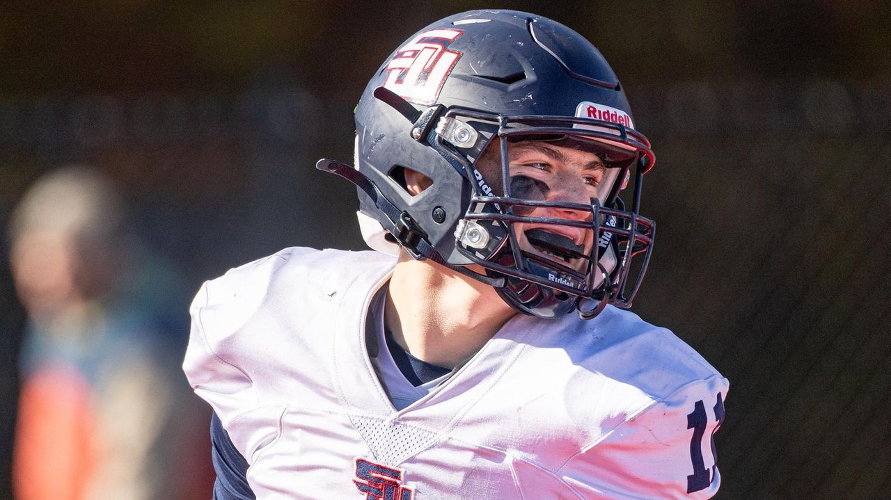 Suffolk football county semifinal roundup - Newsday