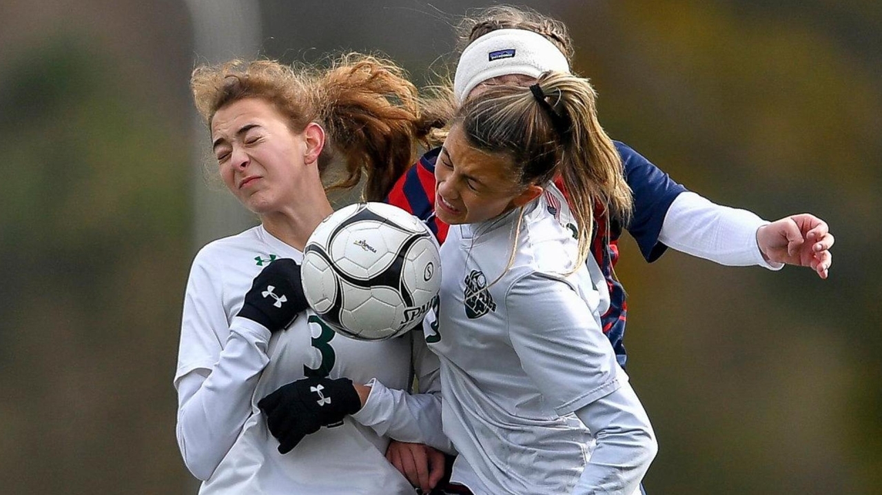 Carle Place in the state Class C girls soccer tournament - Newsday