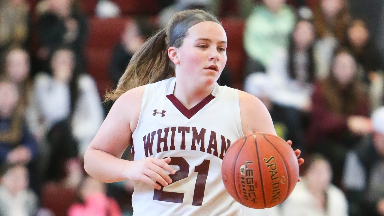 Iris Hoffman's stability at end of game helps Whitman girls to victory ...