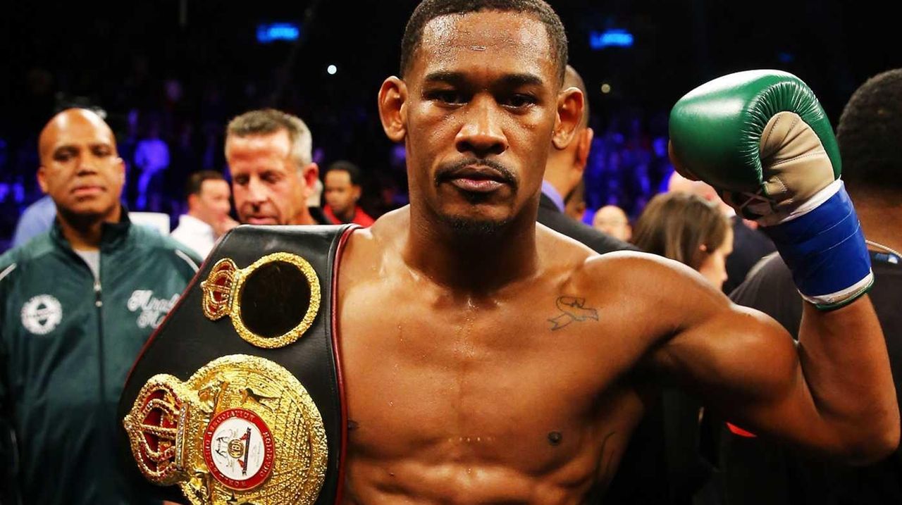 WBA champ Daniel Jacobs wins battle of Brooklyn - Newsday