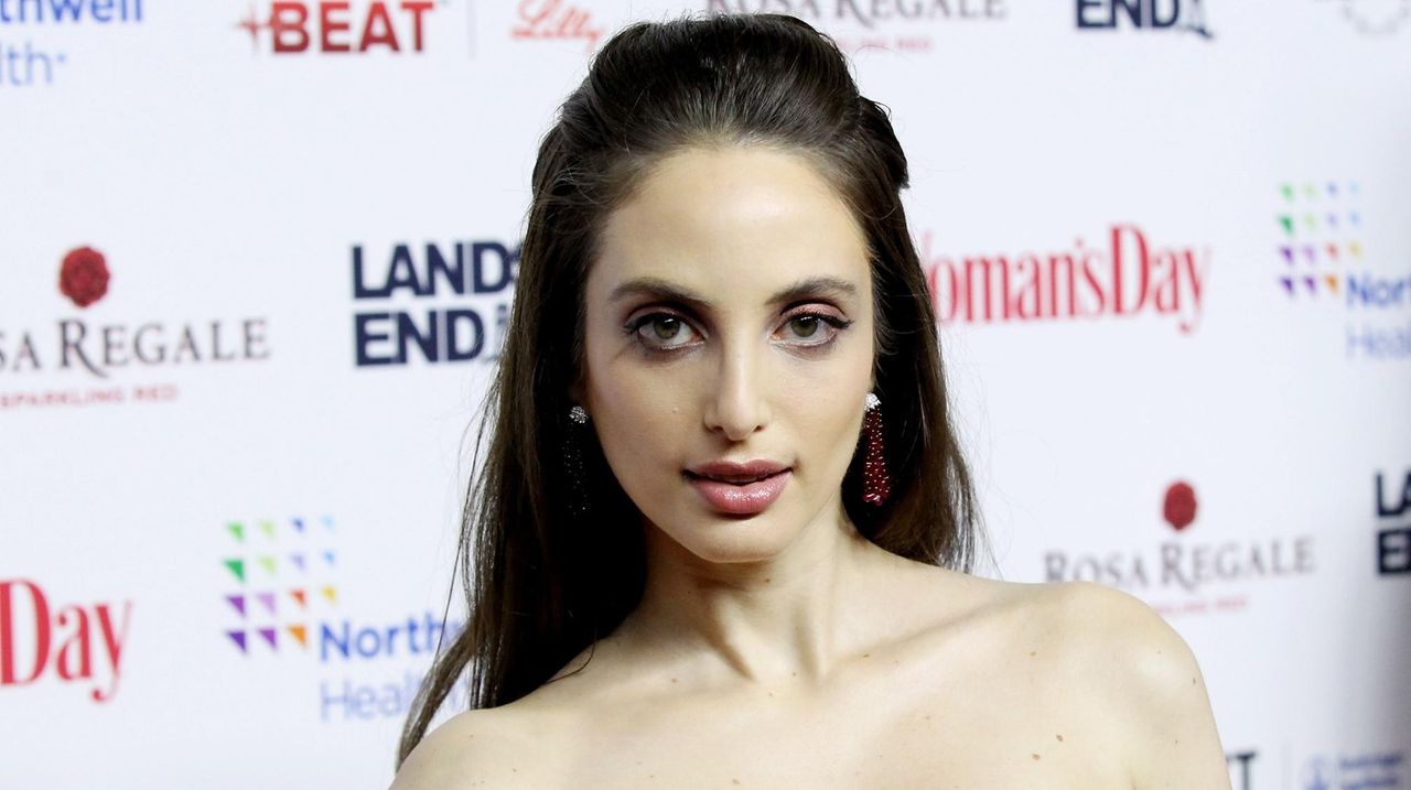 Alexa Ray Joel, siblings make Hamptons cover - Newsday