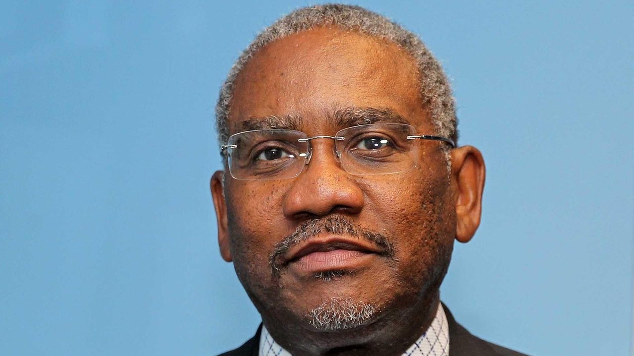 Rep. Gregory Meeks recovering from mild heart attack suffered Wednesday ...