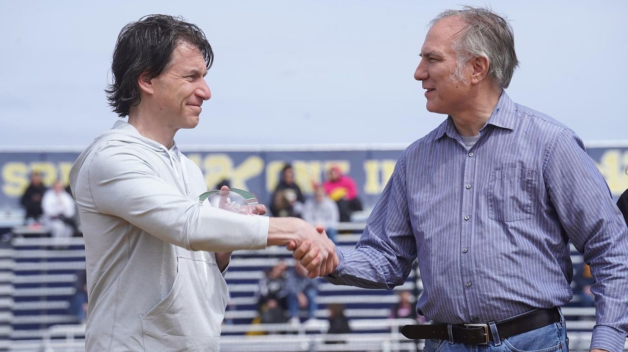 Louis J. Acompora Heart Saver Award bestowed upon several who saved ...