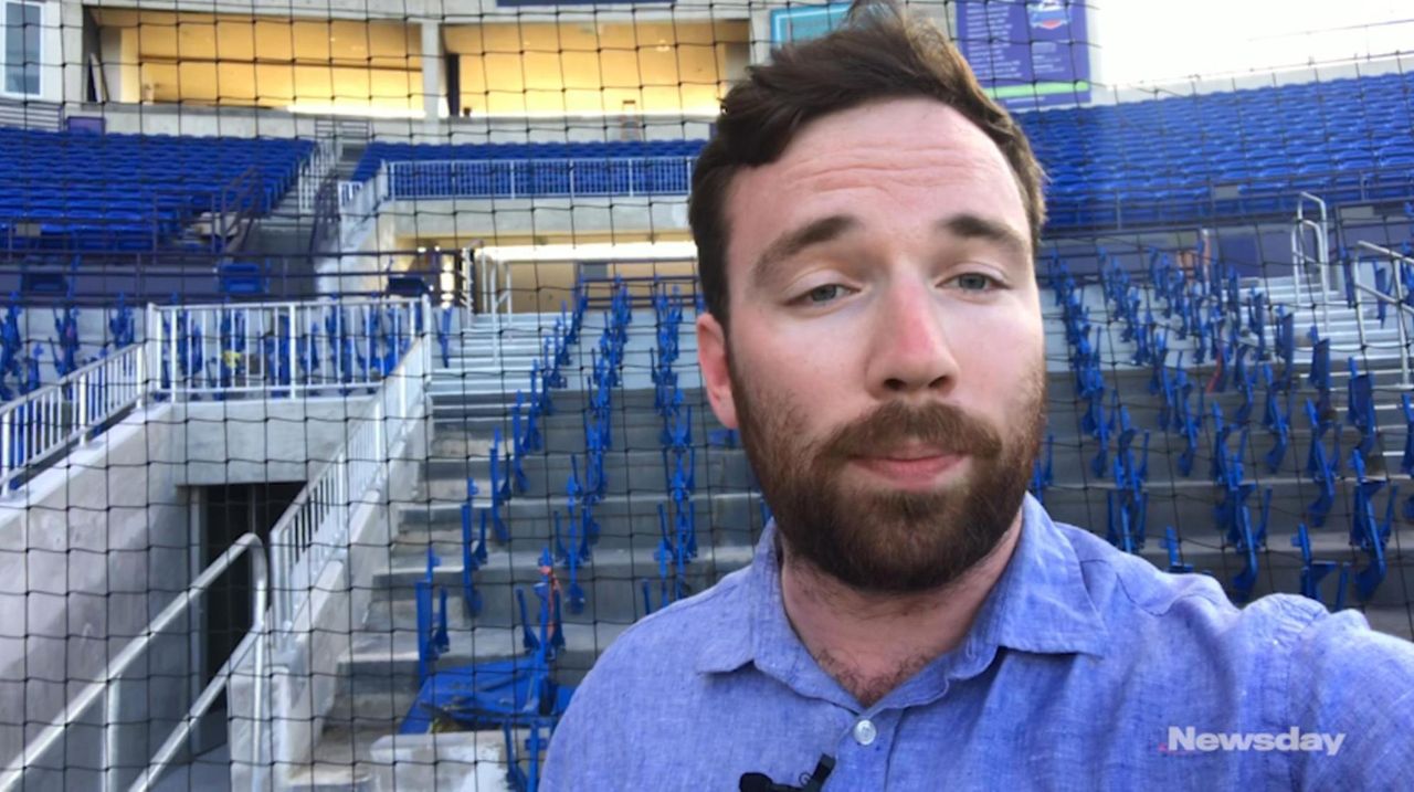 Newsday's Tim Healey on the Mets' first day of spring training - Newsday