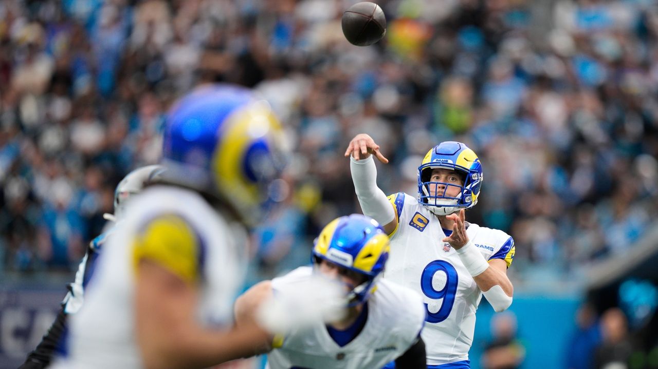 Matthew Stafford and Rams visit Caleb Williams and Bears in matchup of ...