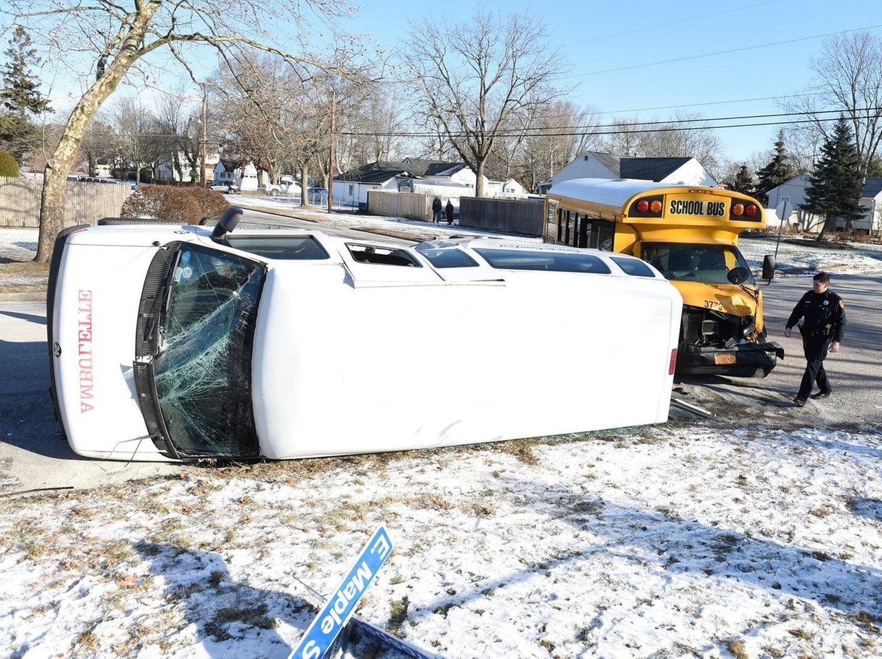 Police: 2 hurt in ambulette, mini school bus crash in Central Islip ...