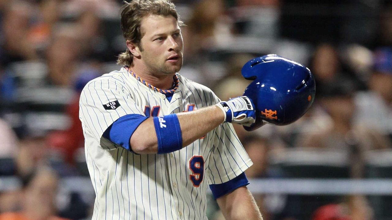 Mets outfielder Kirk Nieuwenhuis to miss rest of season, Jeremy Hefner ...