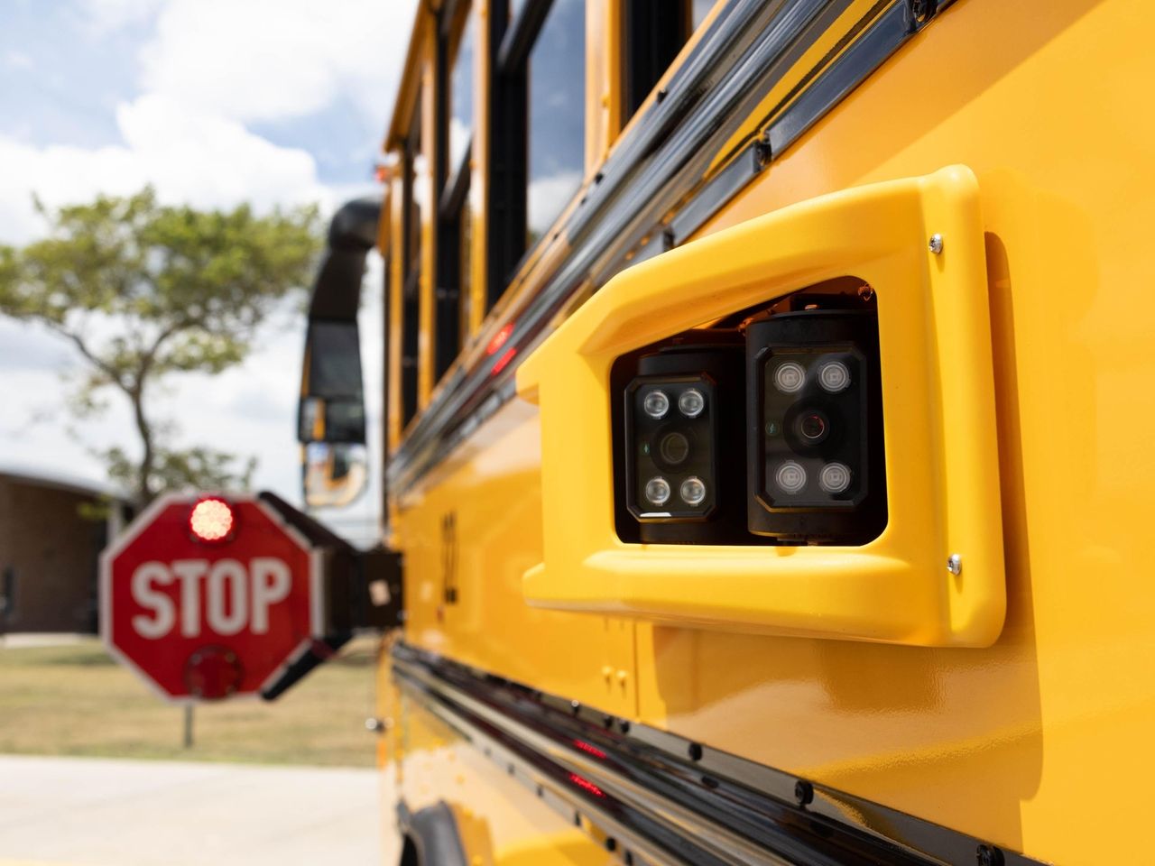 Cameras On School Busses To Ticket People Running Stop Sign Cheap Sale | emergencydentistry.com