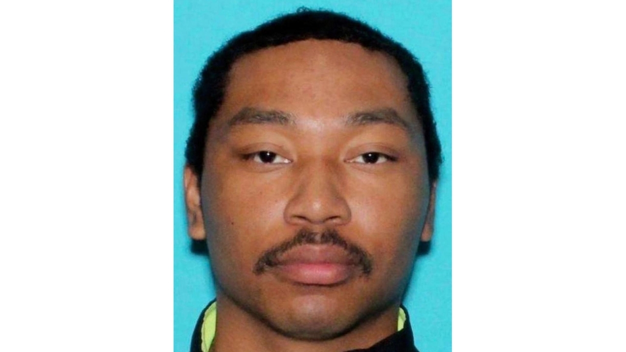 Shane Tamura, gunman in deadly Manhattan shooting, bought weapon from ...