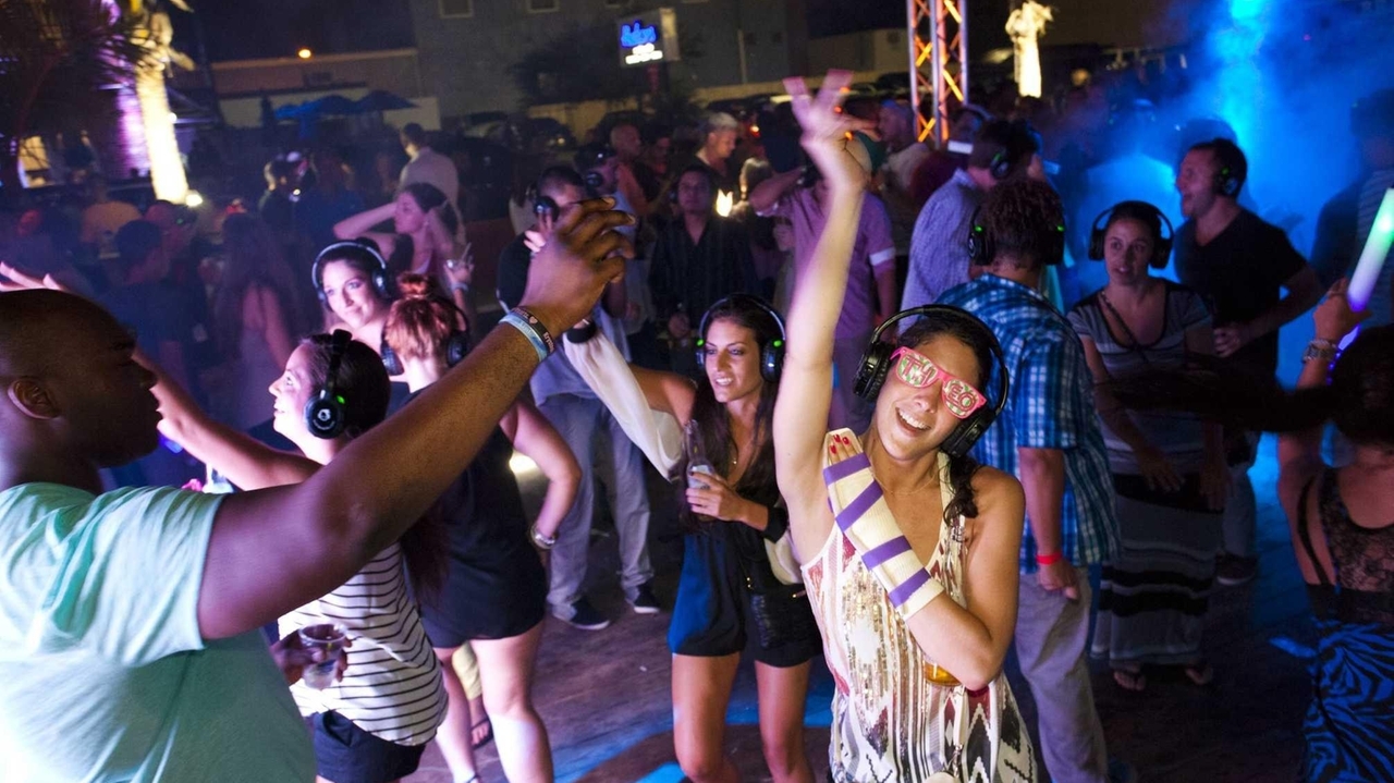 'Quiet clubbing' on the Nautical Mile - Newsday