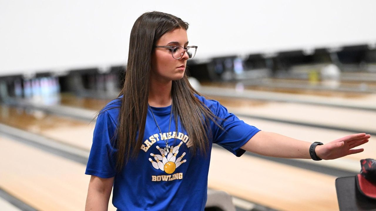 Nassau bowling individual championships - Newsday